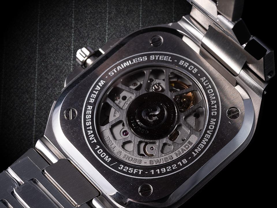 I snapped a watch from the Rimowa box - iNEWS