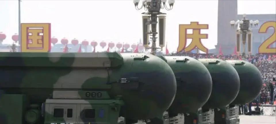 DF-41 ICBM: Longest range, fastest speed, and maneuverable trajectory ...