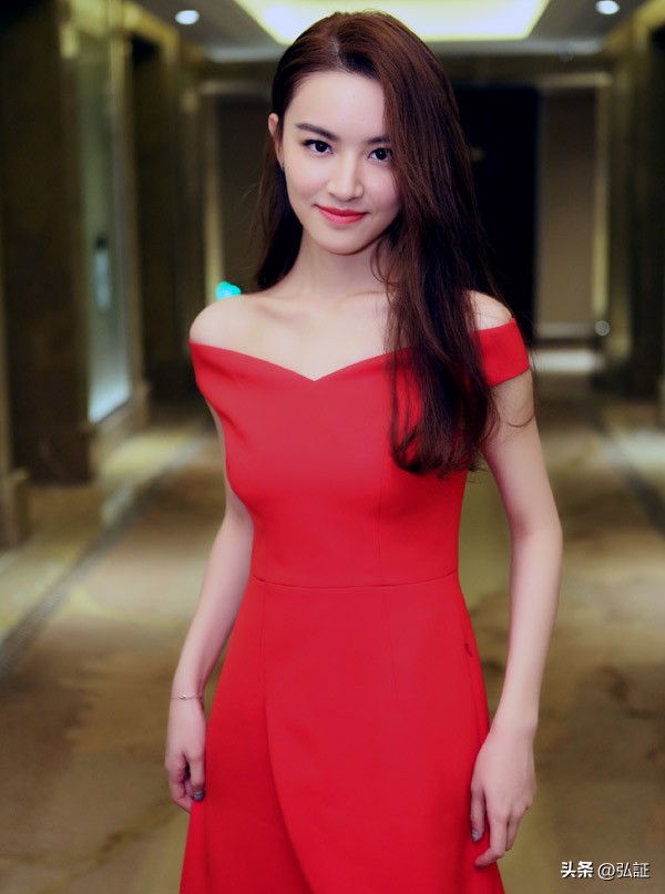 "Beautiful girl" Liang Jingxian, from "Little Magic Fairy" to "Agarwood ...