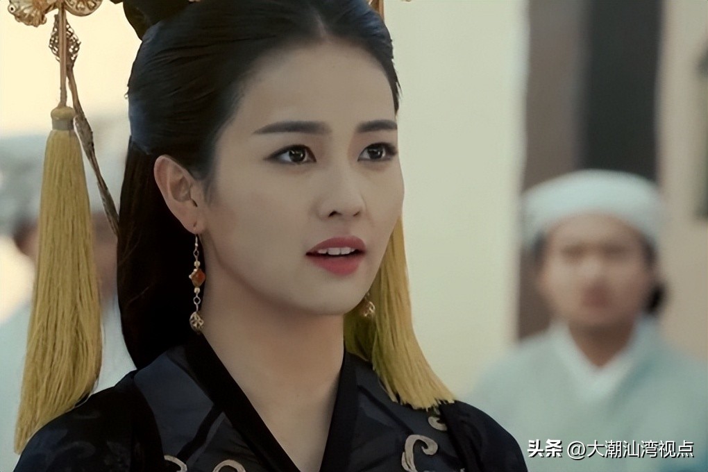 The picture of Deng Chanyu's armpit hair in the 90th edition of Gods of Honor, the part between ...