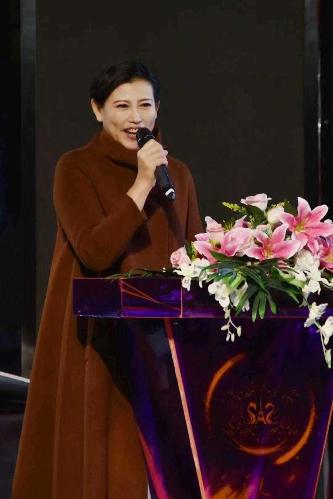 "Zhang Cui: Speaking "Presently" for Hometown Literature and Art" / Cai ...