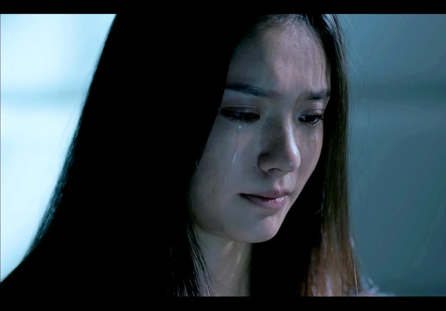 "Imperfect Victim" Zhao Xun turned himself in and made a new record. She obeyed in order not to ...