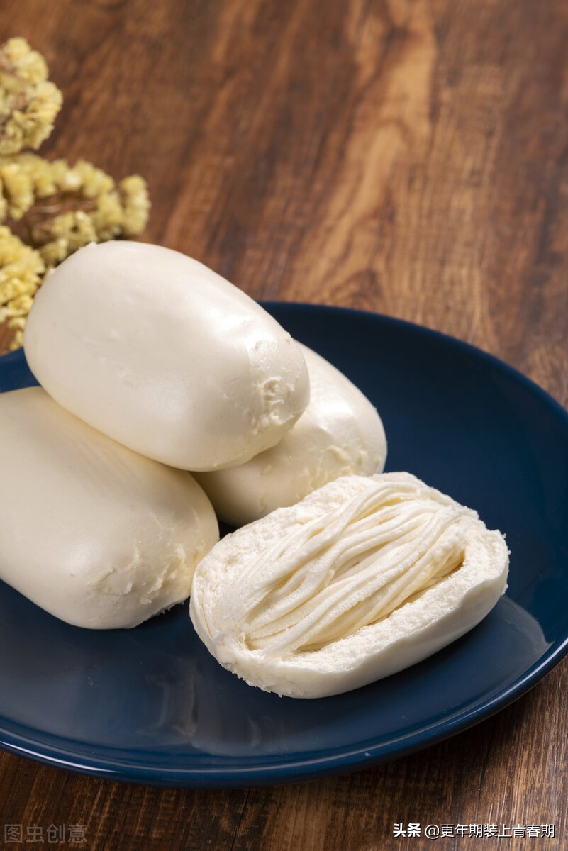 Have you ever tried the stuffed buns?Tianjin people like to eat silver ...