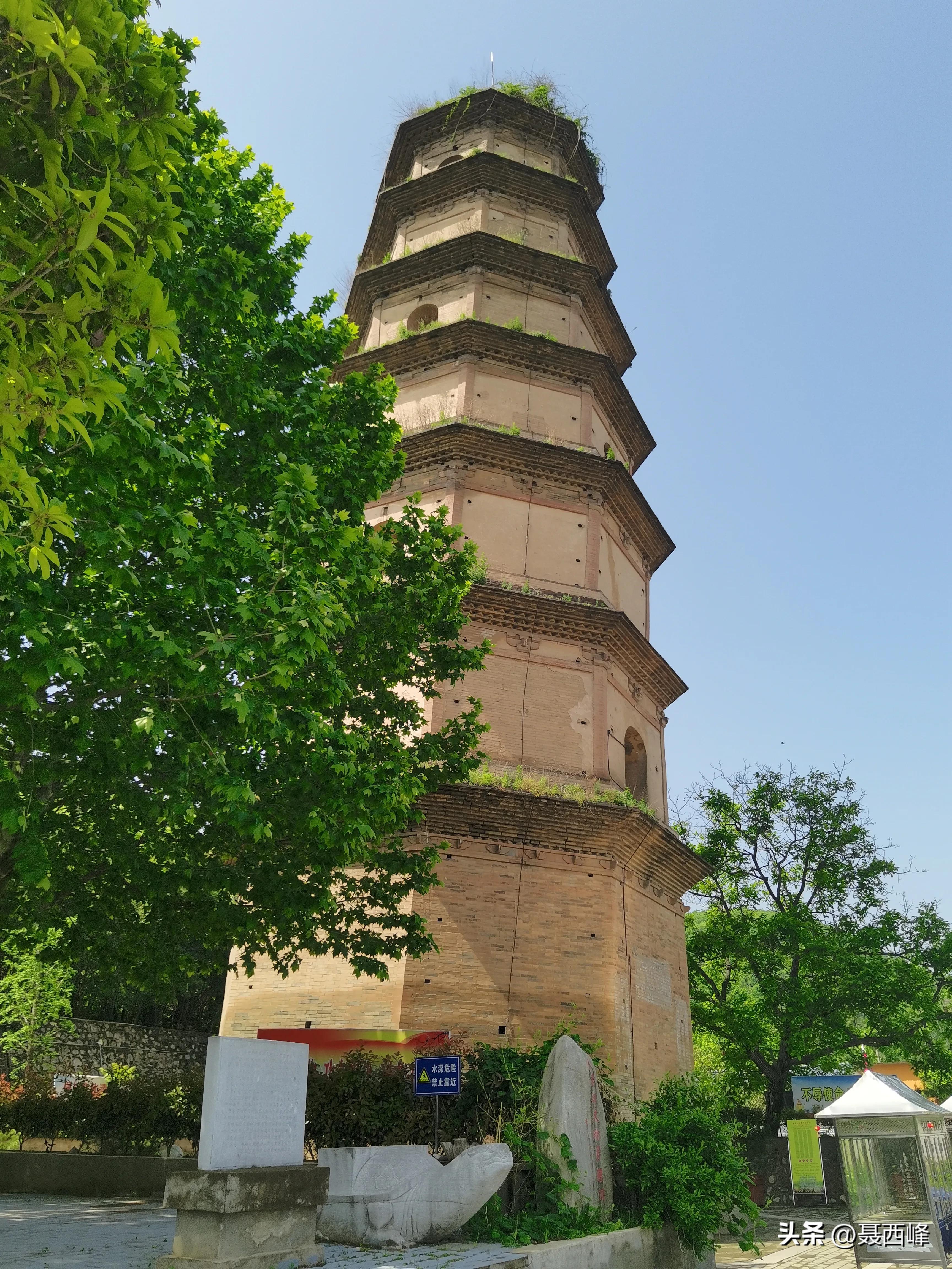 There is a Daqin Temple Pagoda in Zhouzhi - iNEWS
