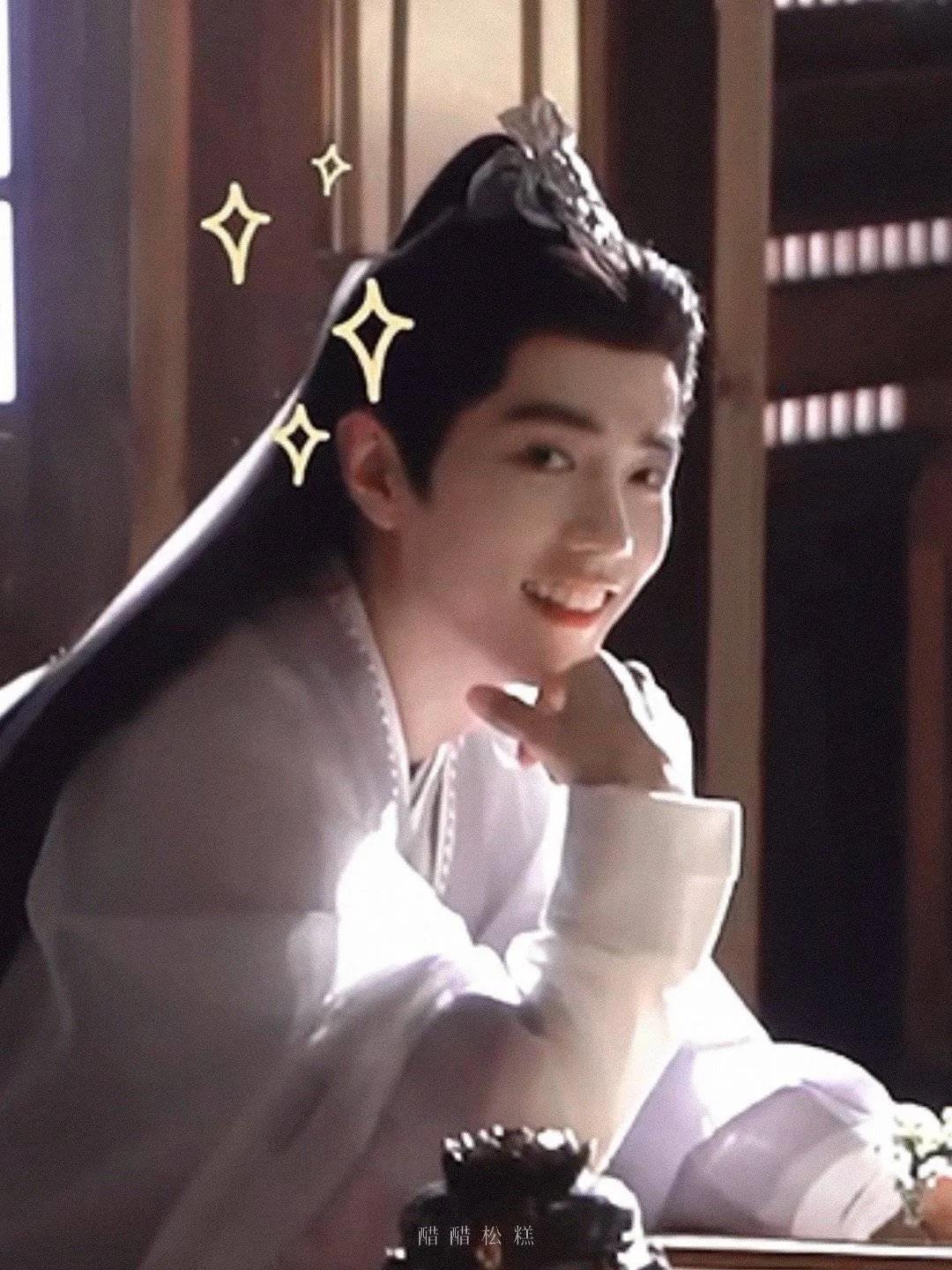"Jade Bone" hides a knife in the sweetness, Shiying looks cold and ...