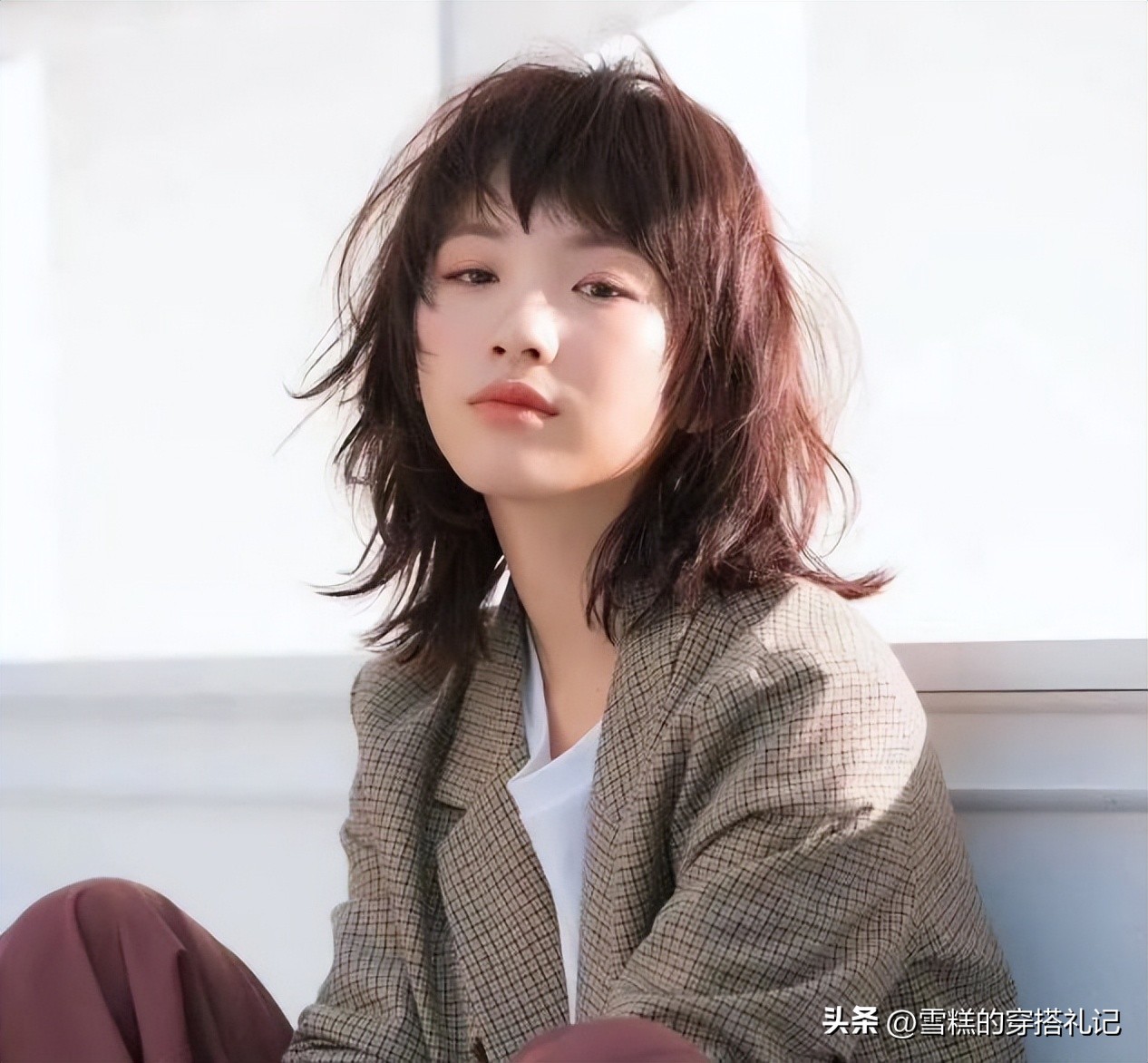 Women with "big face and short neck" have their hair permed. Keep in ...