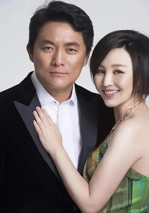 Yang Zhigang and the great director "brother" Guo Jingyu, they are the ...