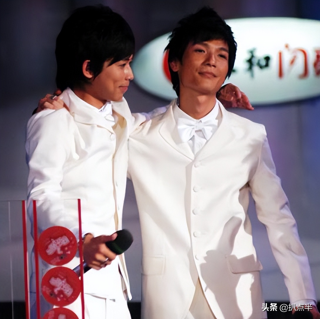 After Su Xing beat Li Wei for 10 years, looking at the situation of the ...