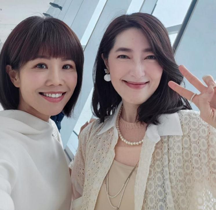 47-year-old Yang Simin showed up, maintained a weight of 43 kilograms ...