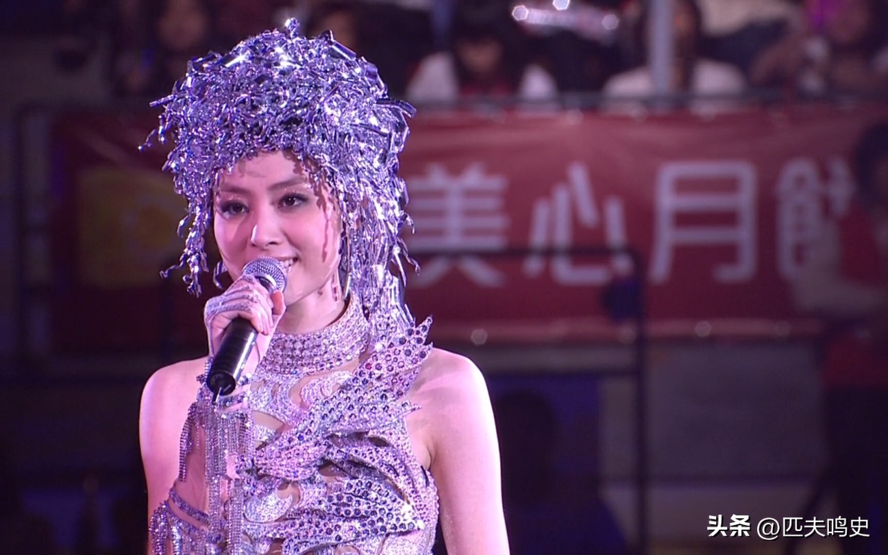 Singer Kelly Chen: The most correct decision in my life is to give ...