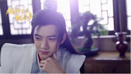 Gan Wangxing's first costume drama has become a bright spot. He entered the circle with ...