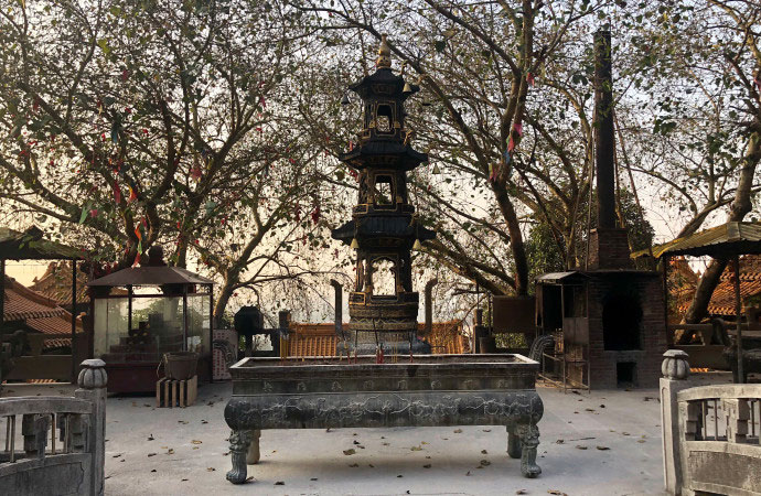 Dayan Mountain Haihui Temple in Heshan City - iNEWS
