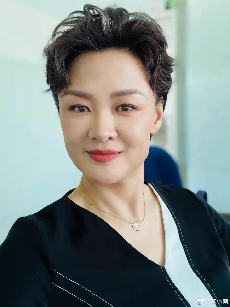 CCTV host Li Xiaomeng supports Wang Bingbing, and the man Xu Jiayu ...