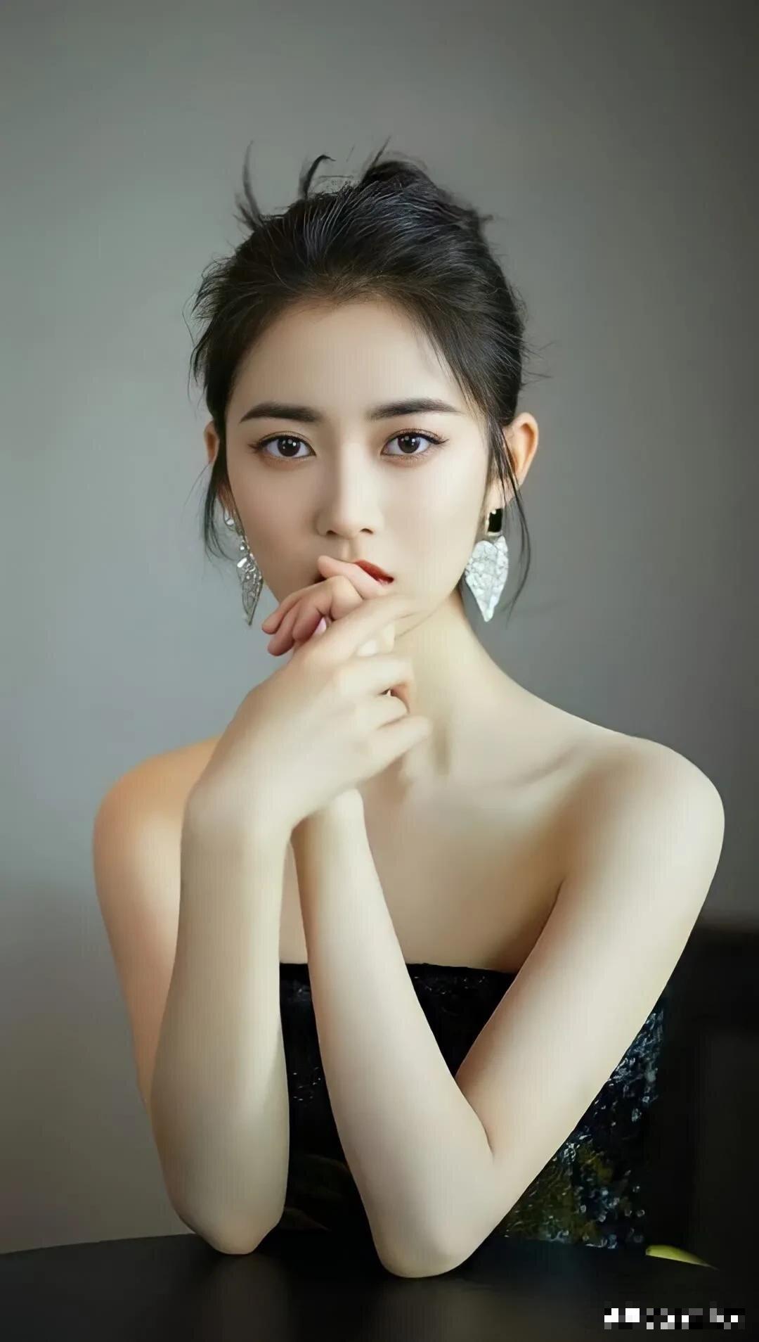 The attraction of "Thin Ice" is that Chen Yuqi's surprise is quietly ...