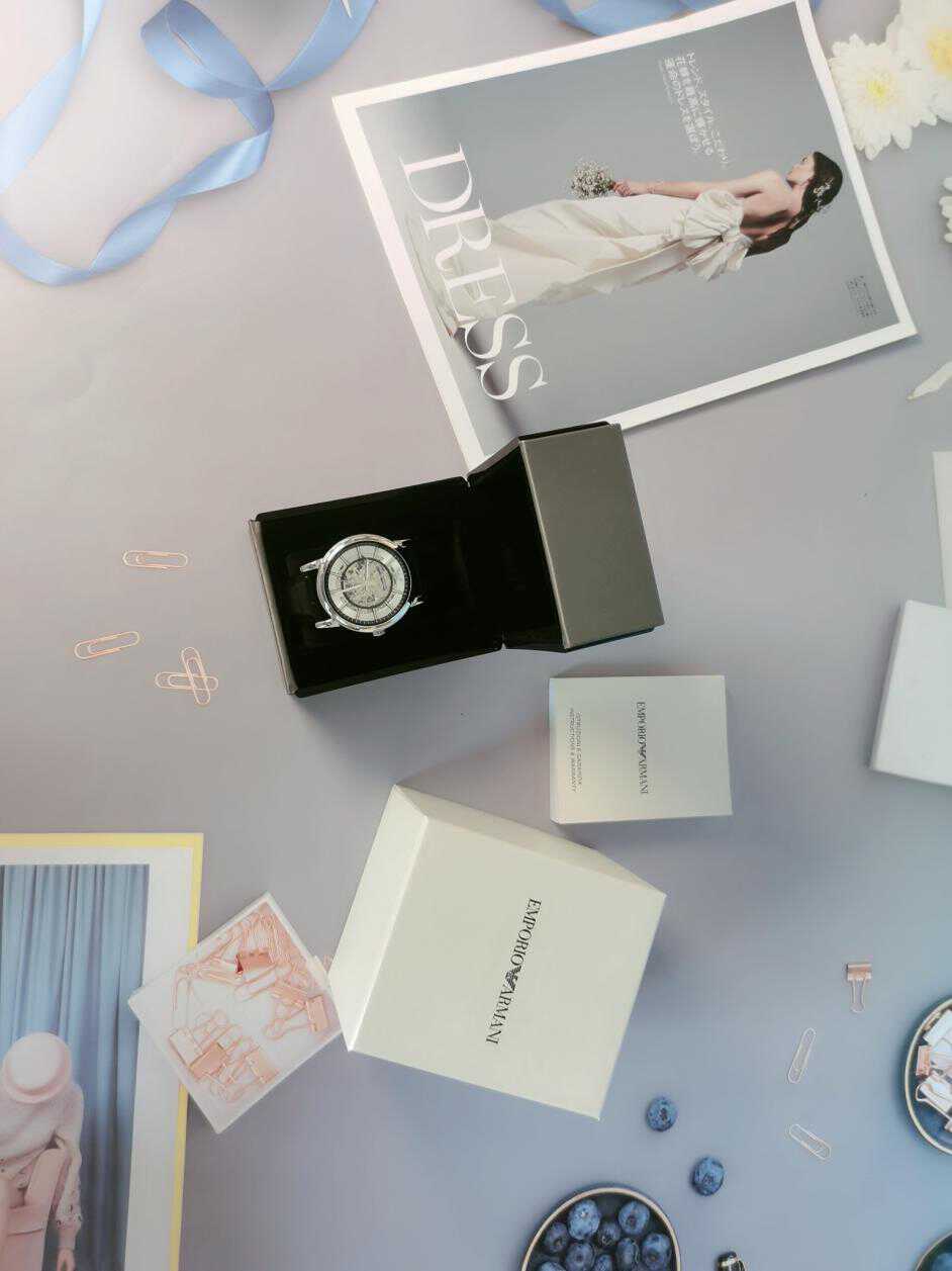 A mechanical hollow watch with a full sense of technology, showing a ...