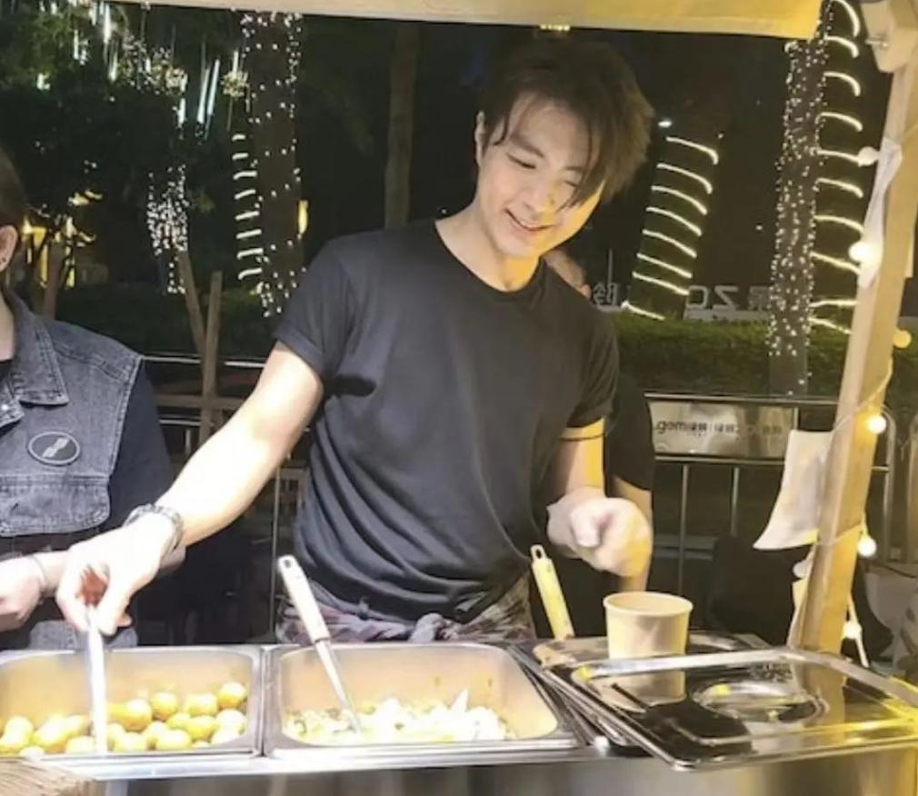Acting at work and setting up stalls after work, TVB artists who engage ...