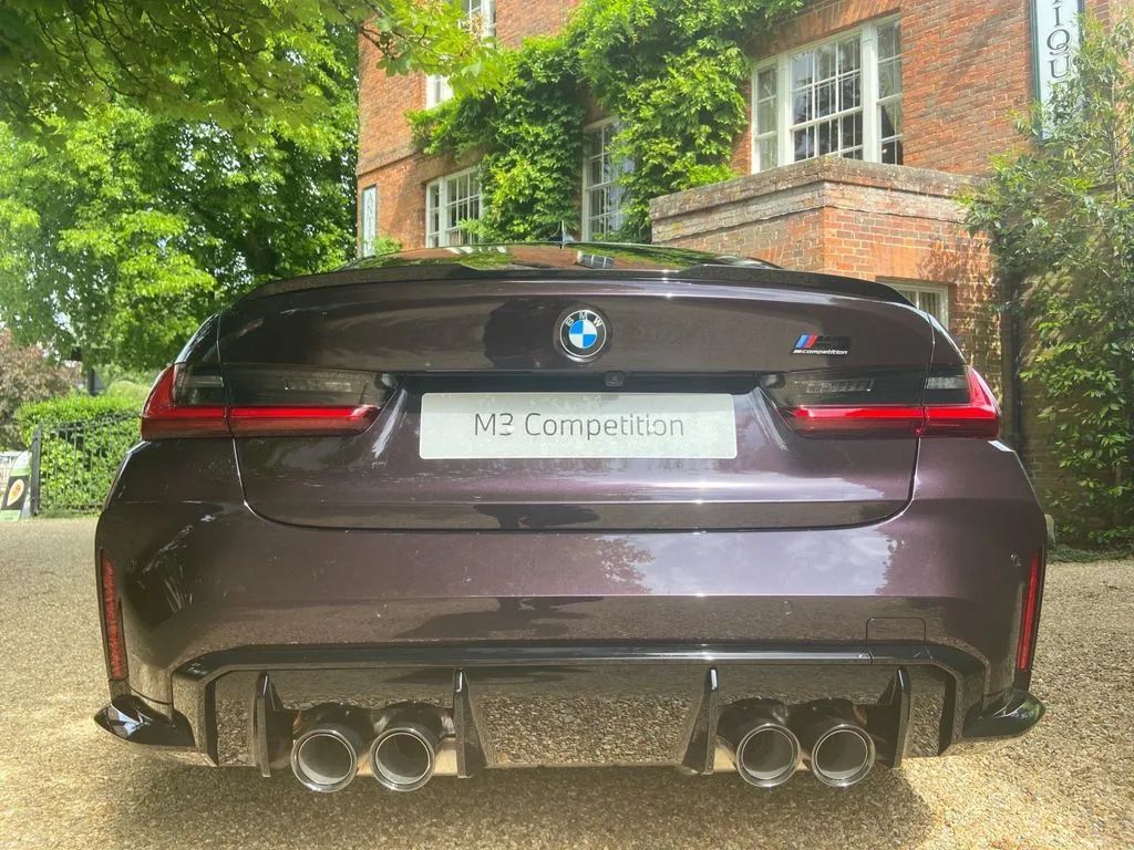 Personalized BMW M3 Thunder Edition, this purple is really rare - iNEWS