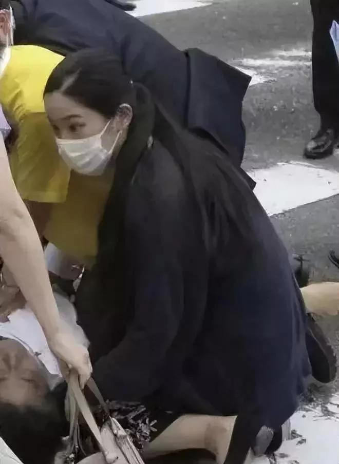 Resume of Japanese female bodyguard Moemi Ishida - iMedia