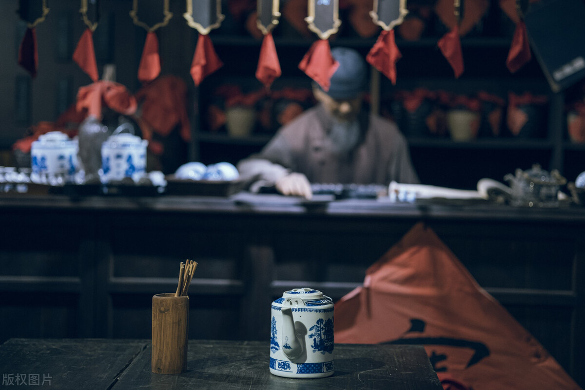 It is said that Yu Chenglong is "the first clean official in the world ...