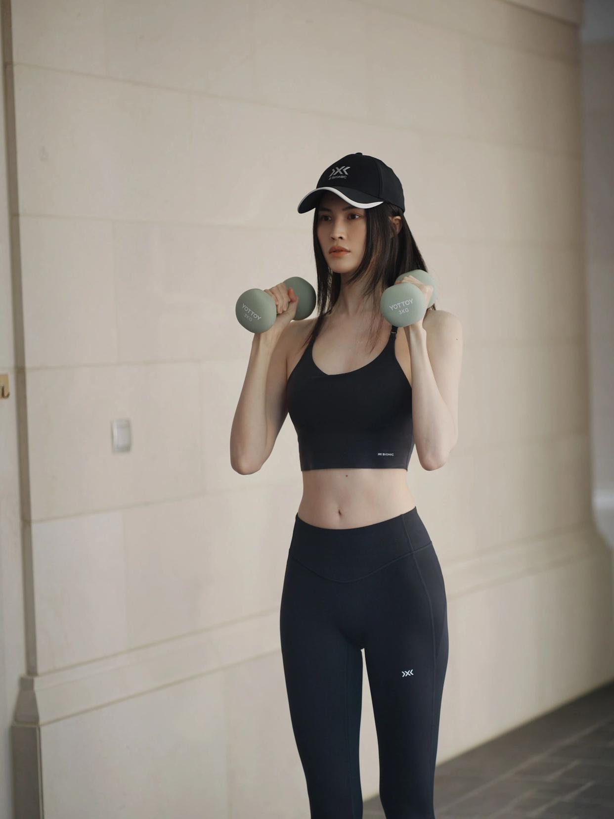 He Sui's fitness photos are taken with him, he is worthy of being a ...