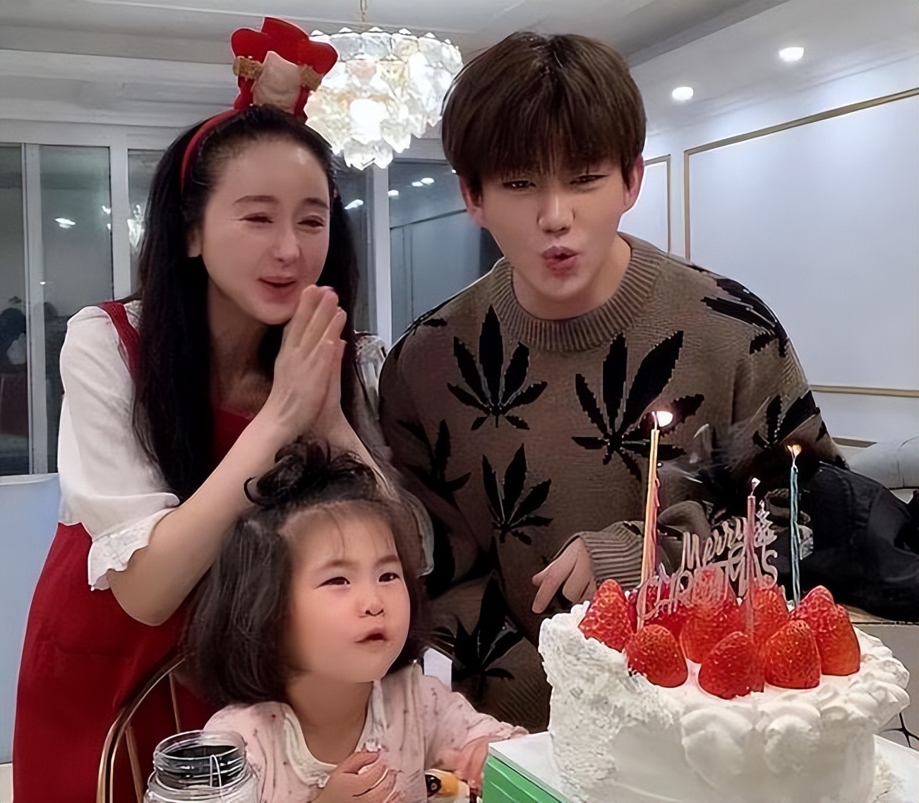 Xian Suyuan asked Chen Hua if she thought she was beautiful, but Chen ...