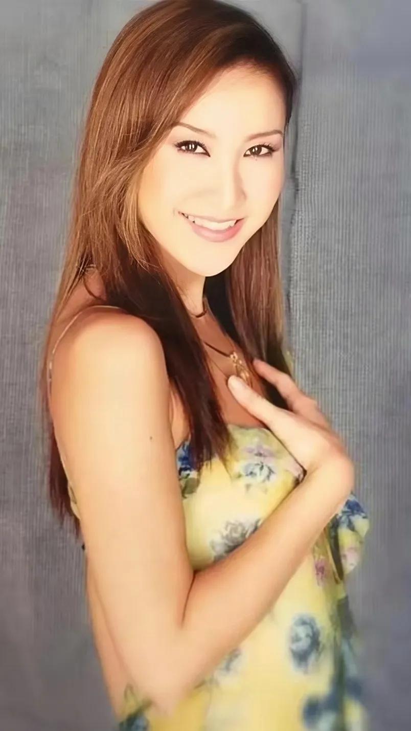 The most beautiful photo of Coco Lee - iMedia