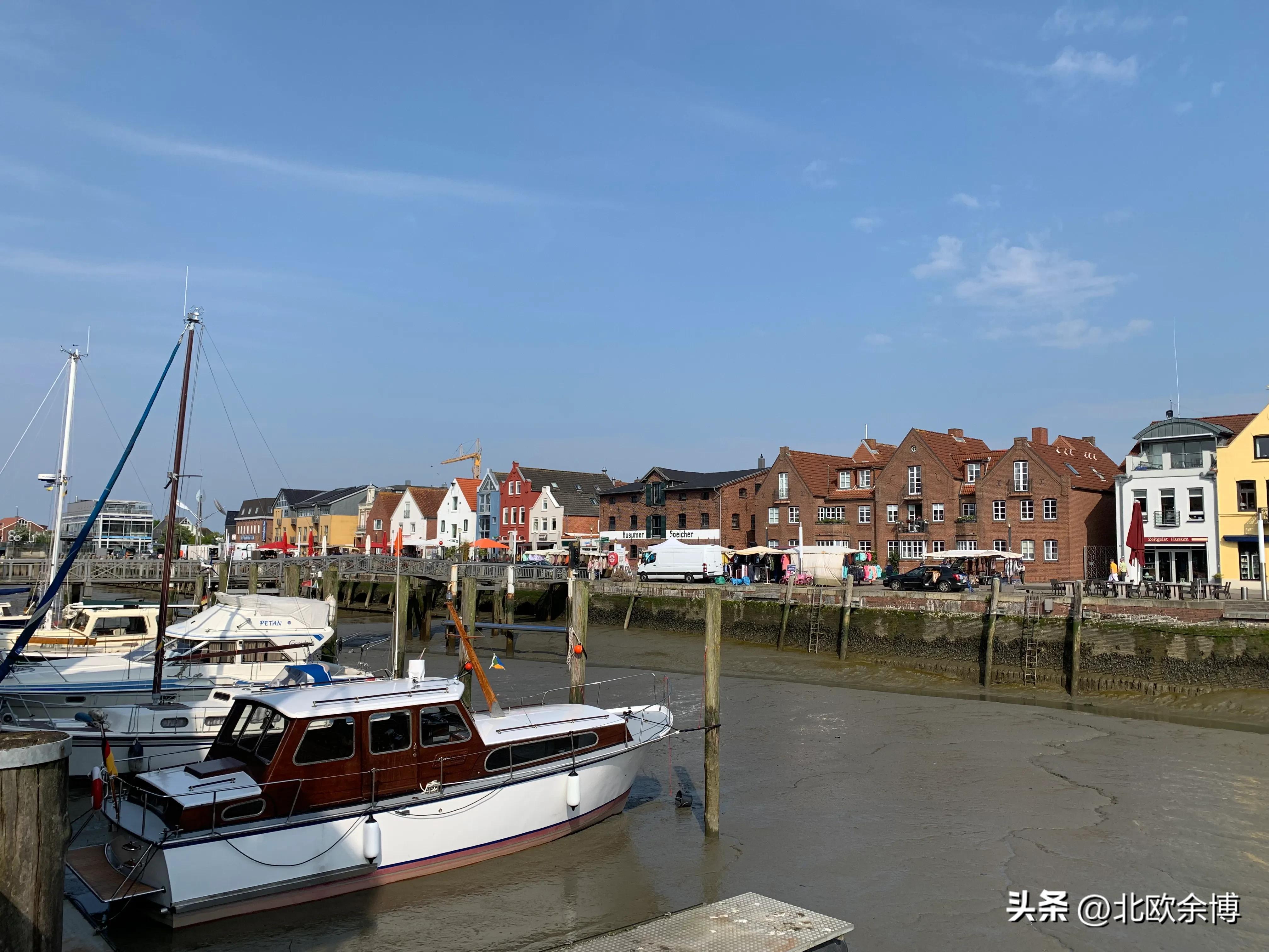Husum: Germany's "gray city by the sea" - iNEWS