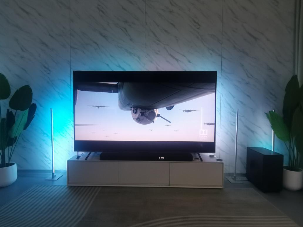 The legendary ceiling-level configuration? The first test of Philips ...