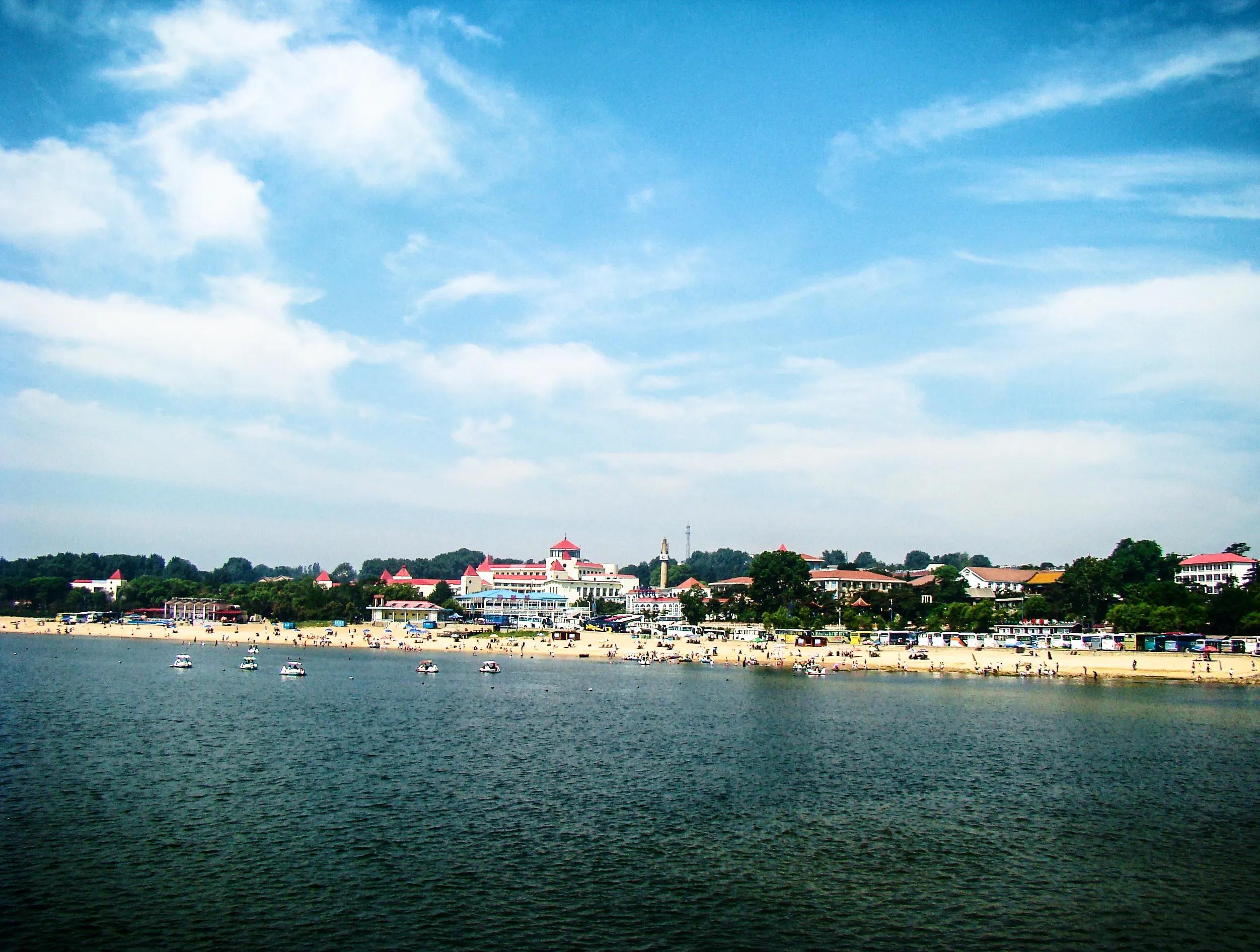 Nine Beidaihe Coastlines of Mainland China - iNEWS
