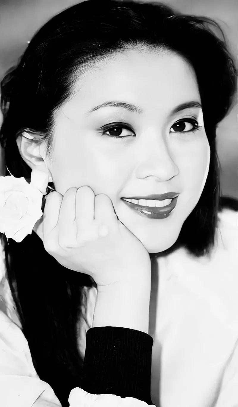 Actress Fang Shumei in the 1980s - iNEWS