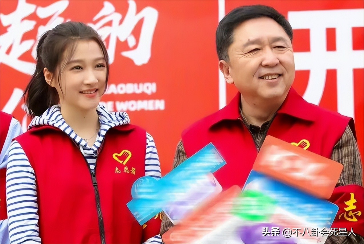 Yu Qian was affected by fan cancer, Guan Xiaotong's fans are fighting ...