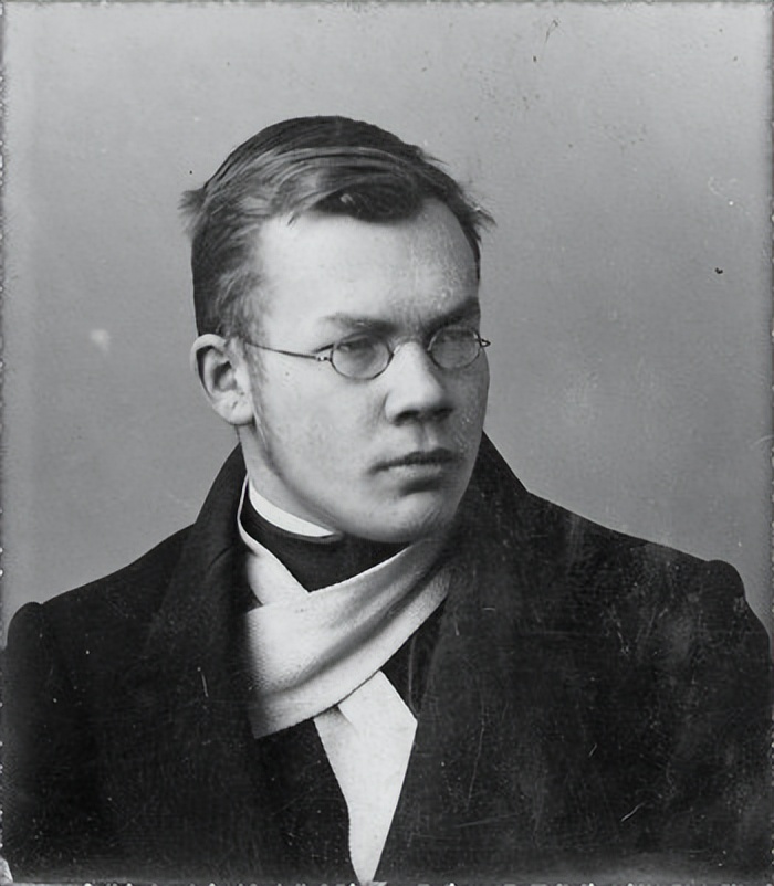 395. He has been wandering all his life, but he has never ceased to ...