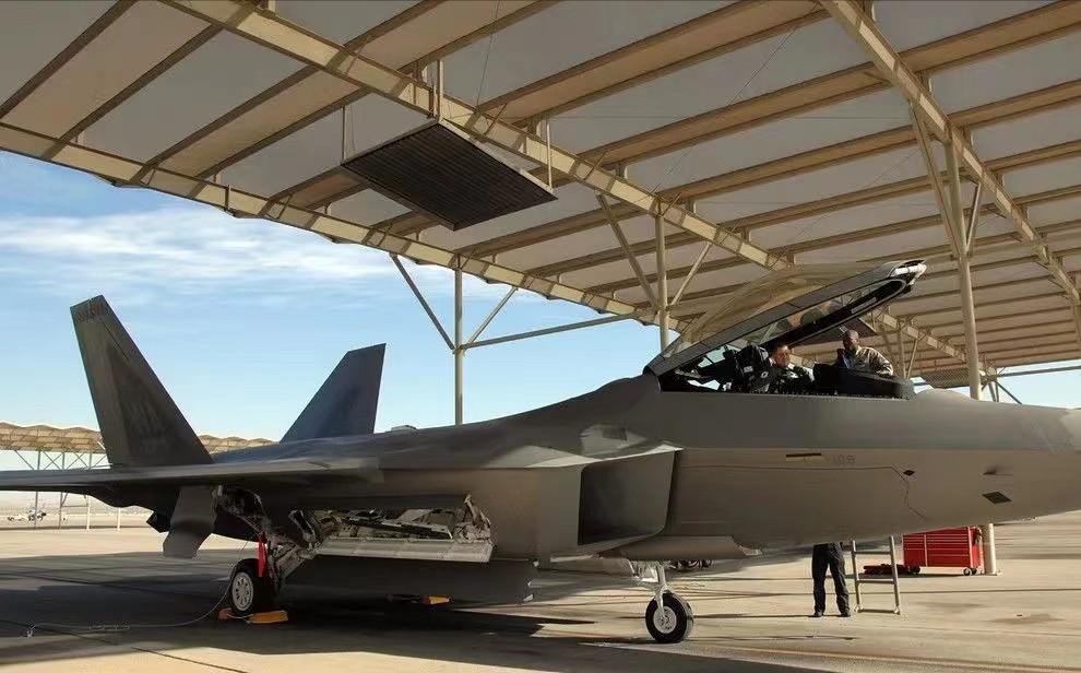 Not sure against J-20, F22 will enter the aircraft cemetery in advance? The U.S. military learns ...