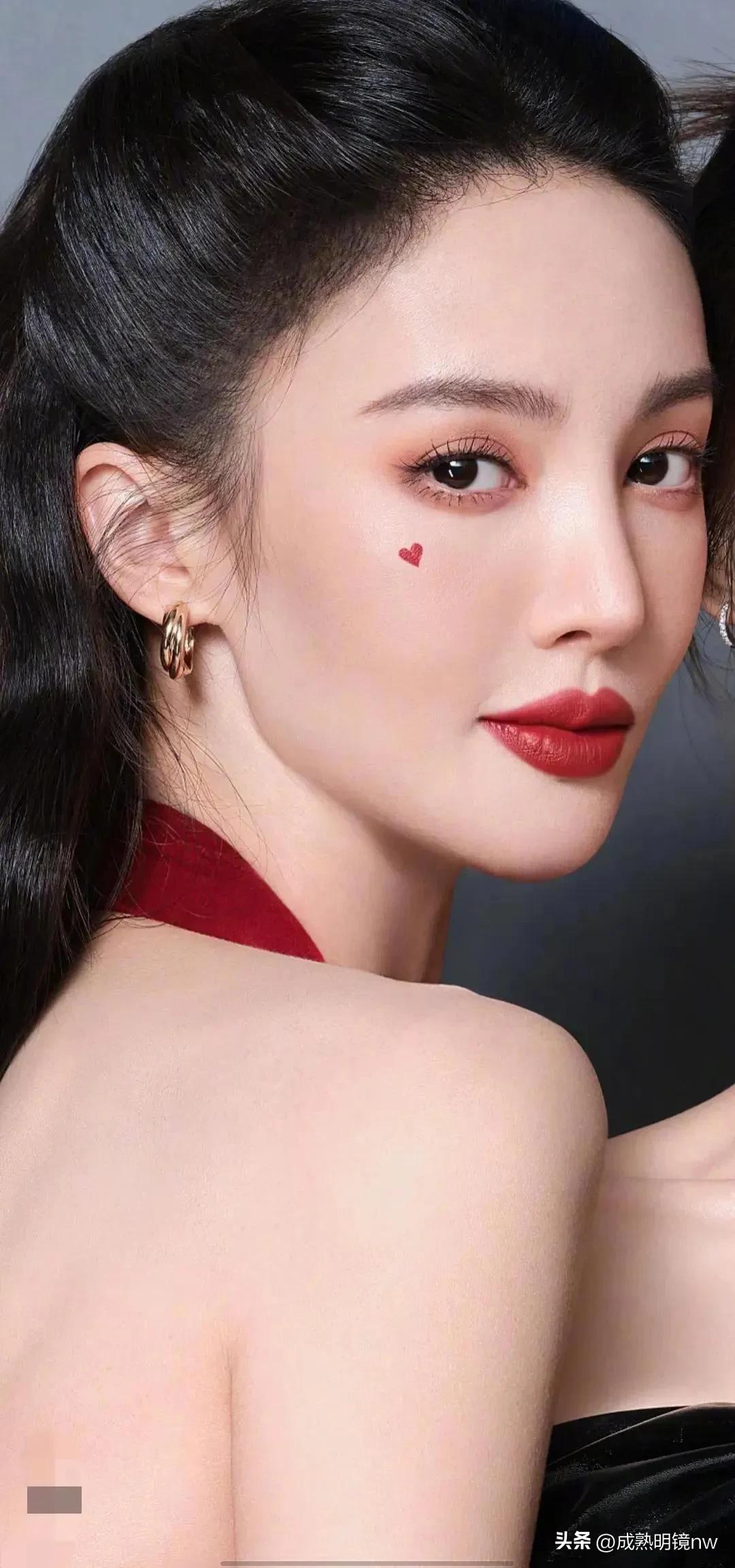 Jin Chen's youthful beauty, fresh and refined, charming and moving photo - iNEWS