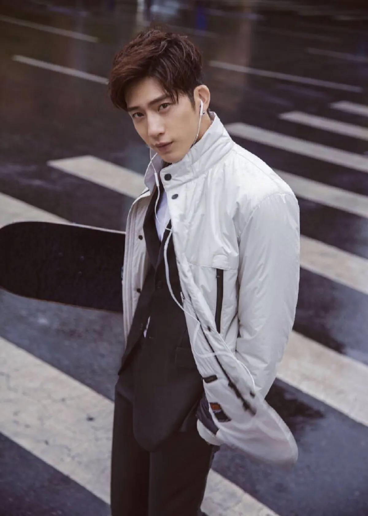 Jing Boran's tragic childhood: Abandoned by his parents at 28 days old ...