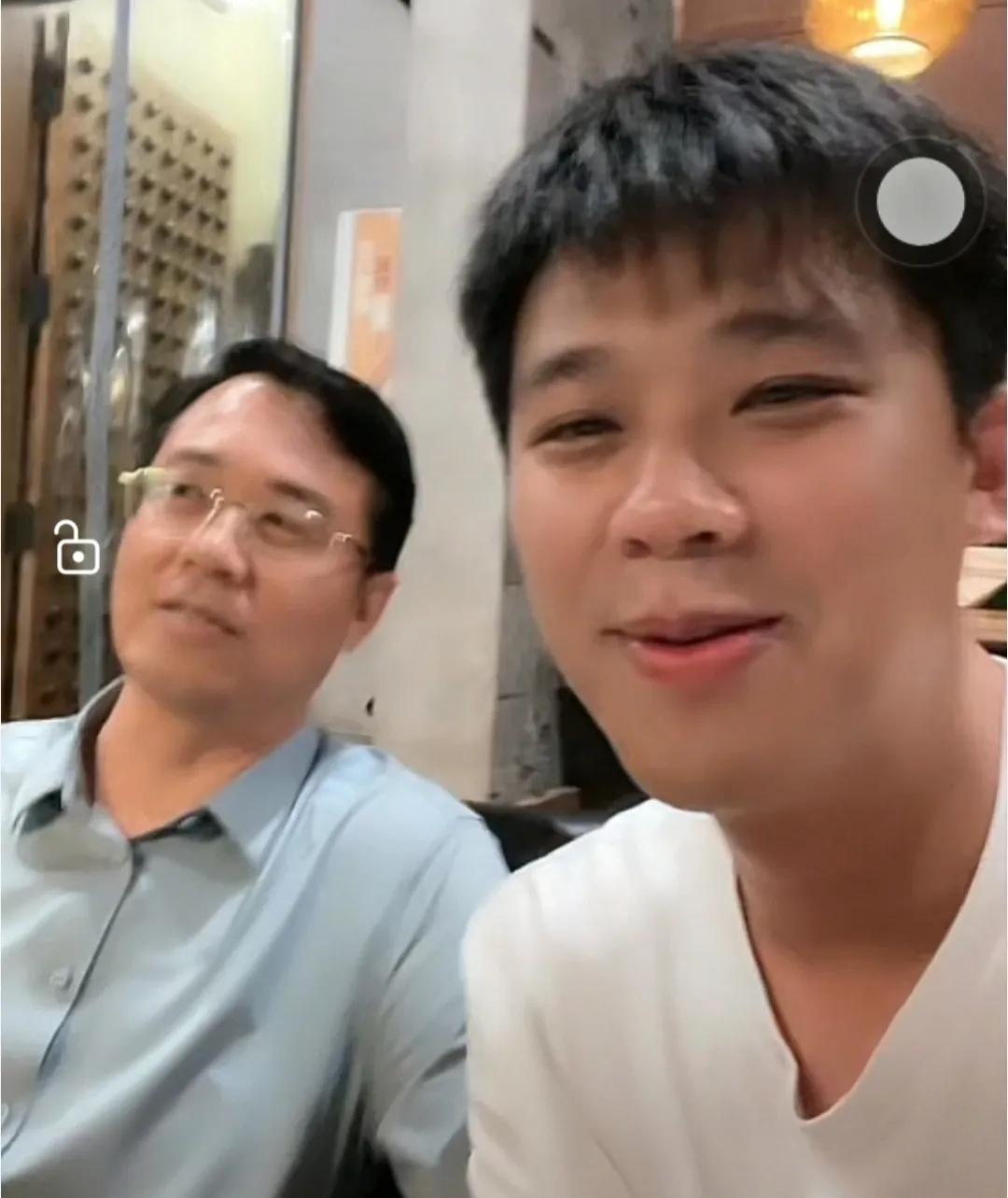 Zhuo Wei stood up for Ge Siqi and shouted domineeringly that Big S should sue Huang Zijiao ...