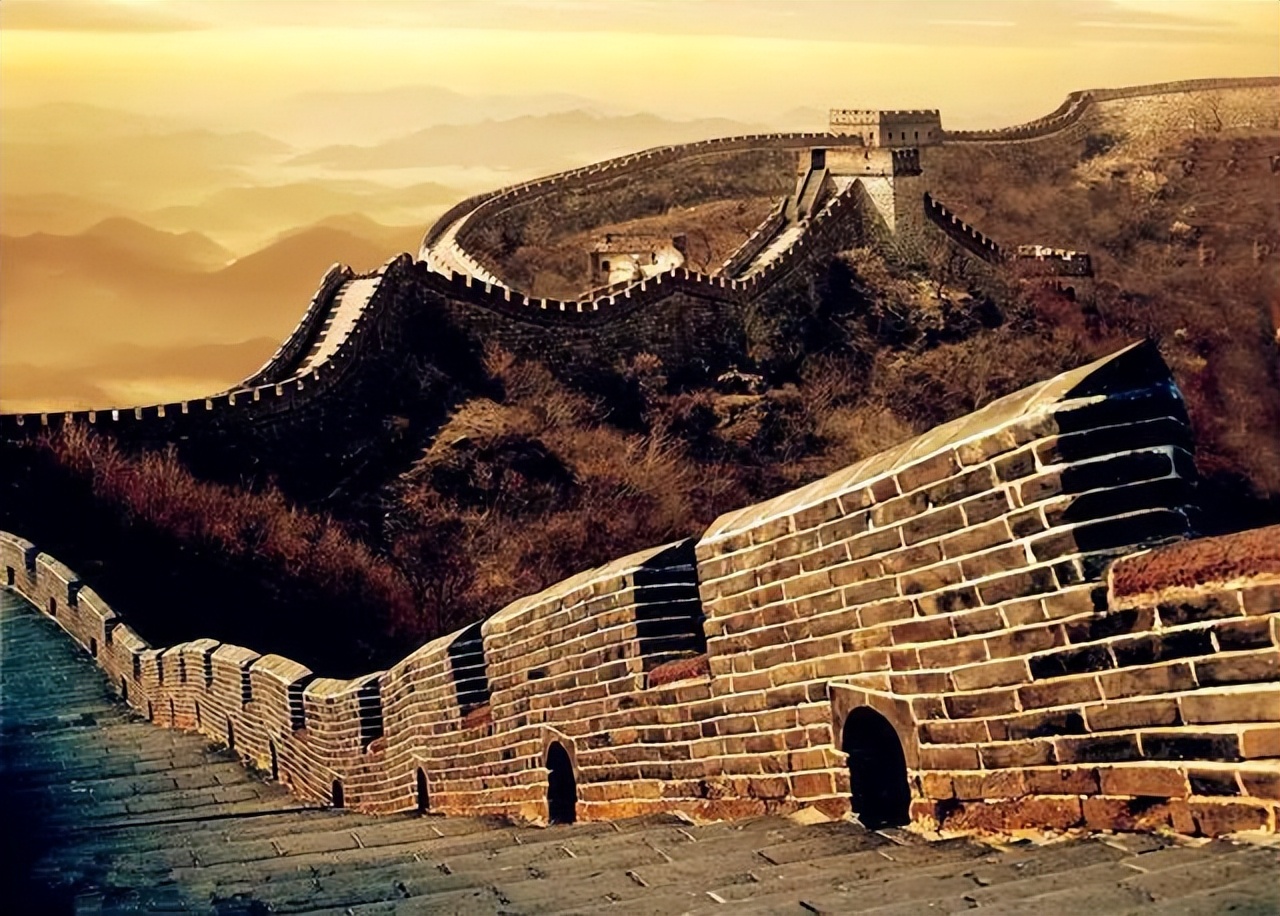 The most precipitous section of the Great Wall is difficult for ...