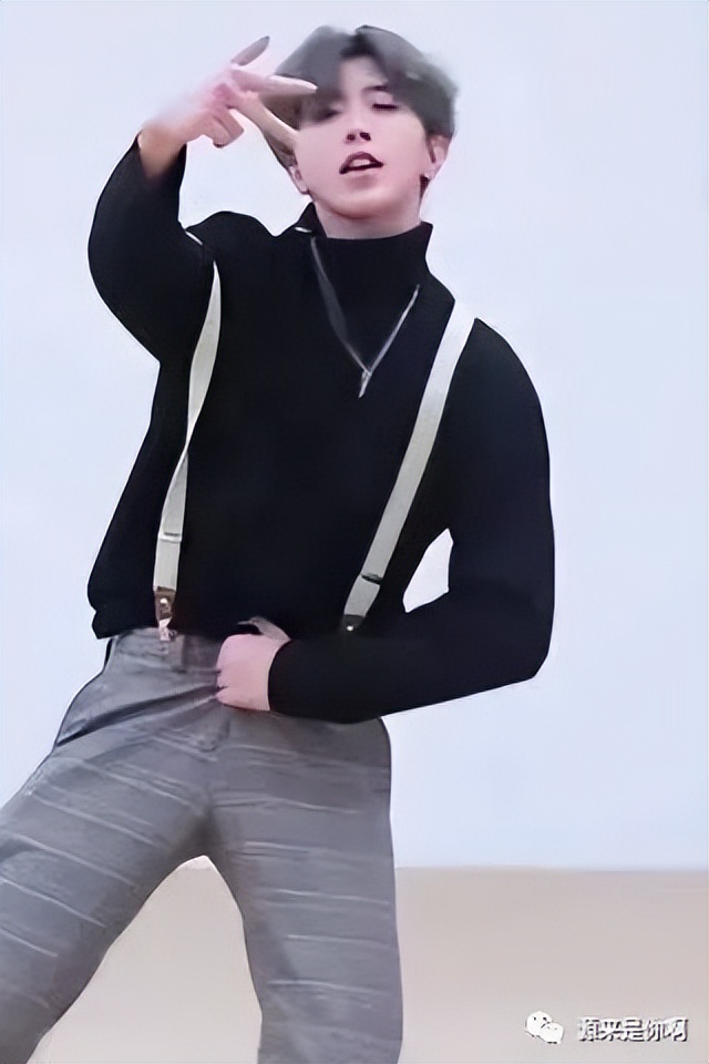 When Cai Xukun put on overalls again - iMedia