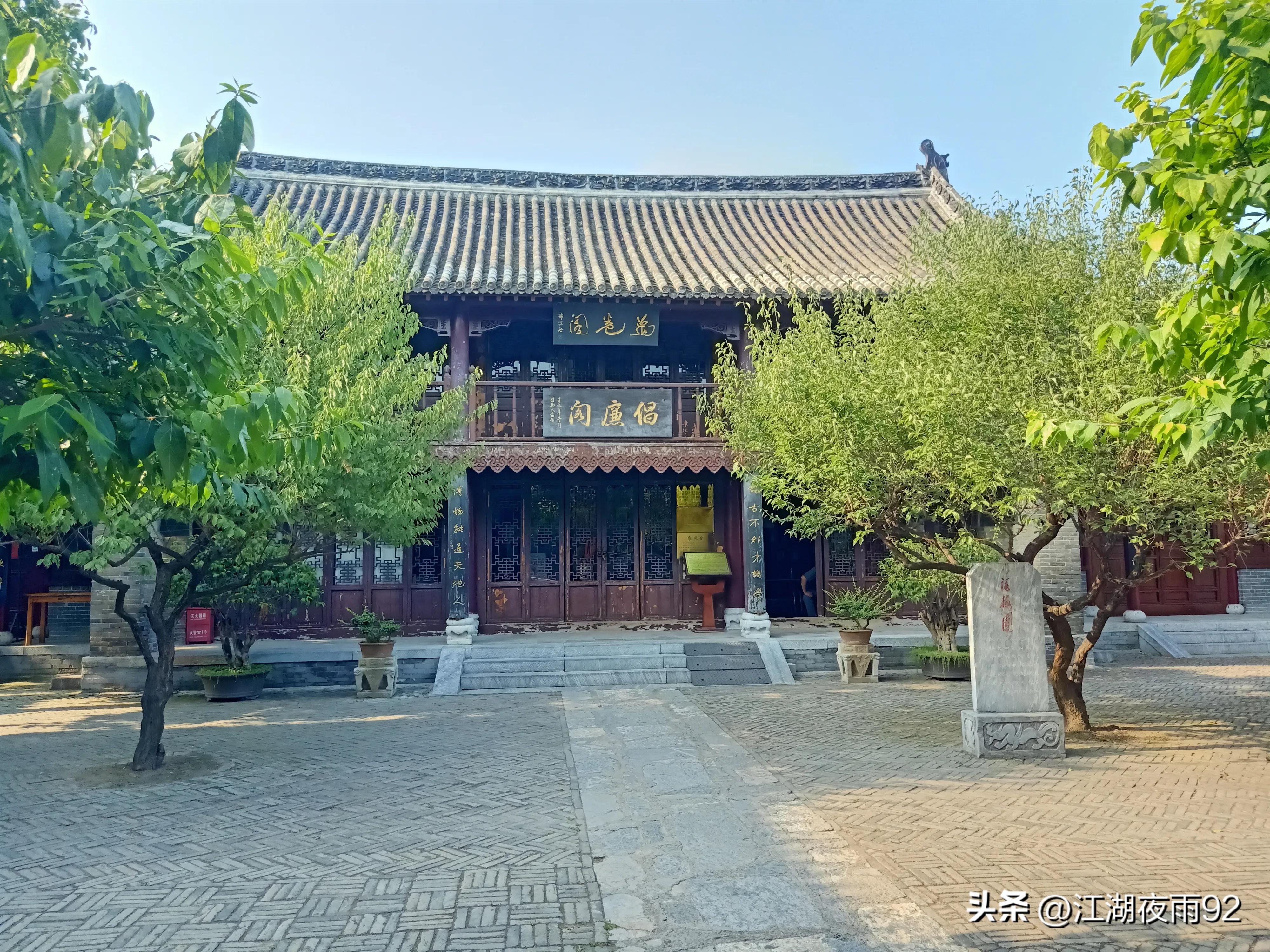 The Wanjuan Pavilion of Huazhou Academy is a well-preserved ancient ...
