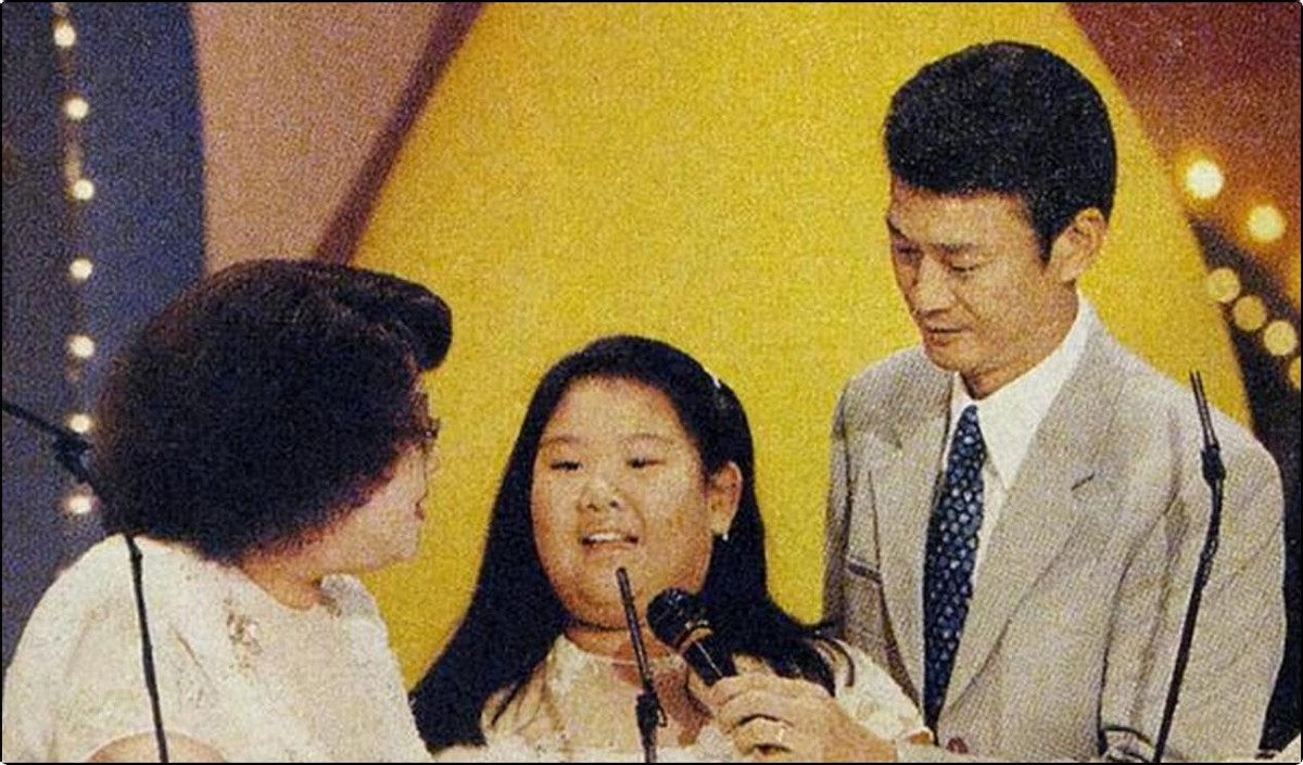 Zheng Xinyi made her first appearance after three months of ...