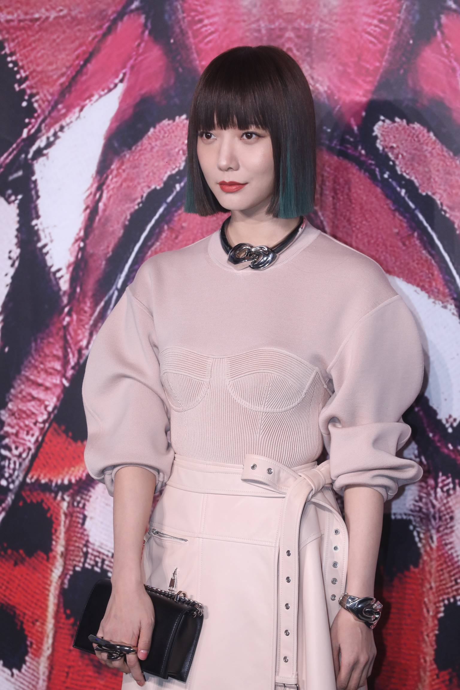 Wang Luodan: At the age of 39, she is still alone and not married. What ...