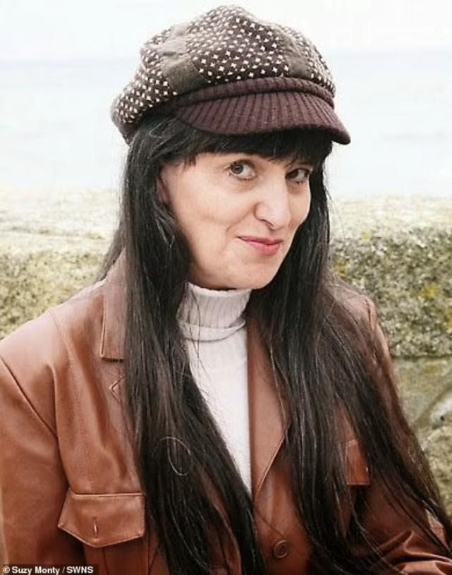 71-year-old British model can still wear 20-year-old swimwear, self ...