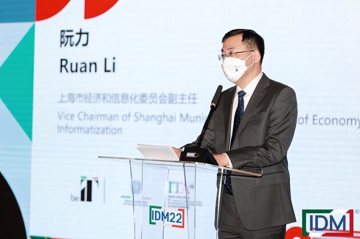 Get up close and personal with Italian design 2022 Italian design ...