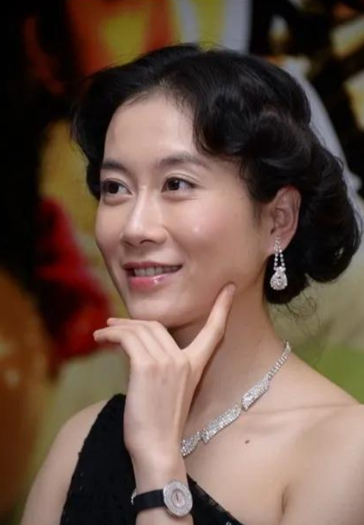 Actor Wen Zhengrong: The campus love finally reaps happiness, and with ...