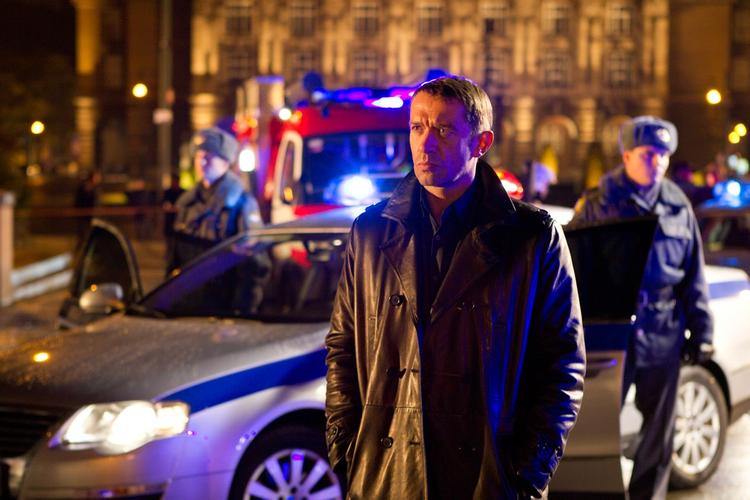 In Mission: Impossible 4: Ghost Protocol, action and special effects ...