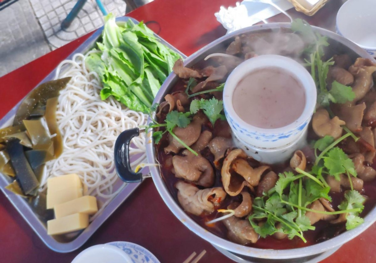 Chongqing's small hot pot in the 1980s and 1990s, hidden in the corner ...