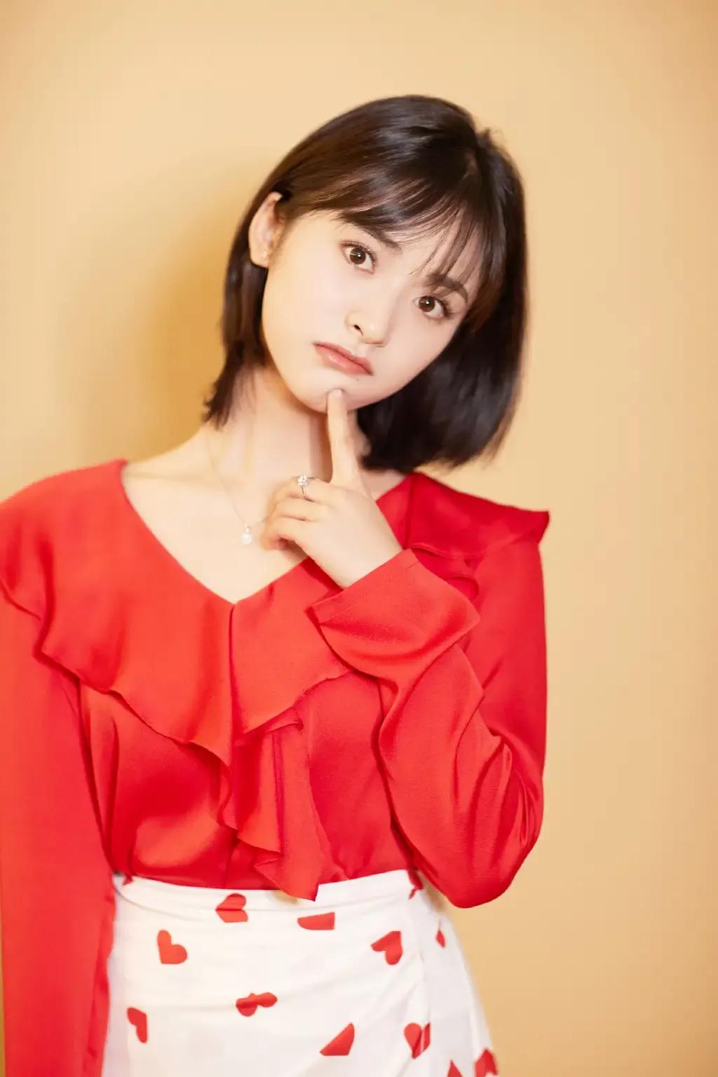 Shen Yue, pure and lovely beauty - iNEWS