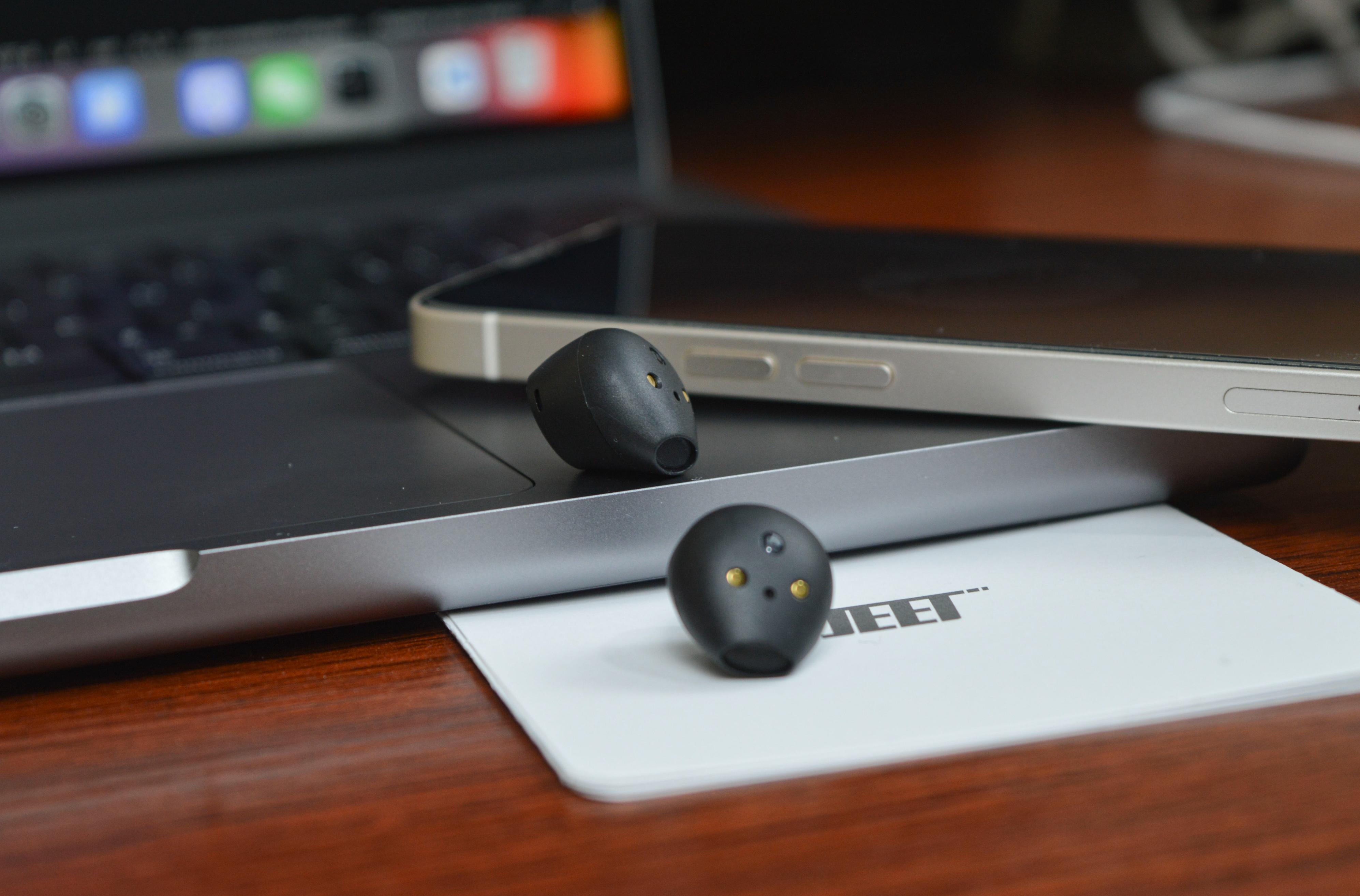 Fit and comfortable, compact and mini: JEET AIR 2 wireless earphones ...