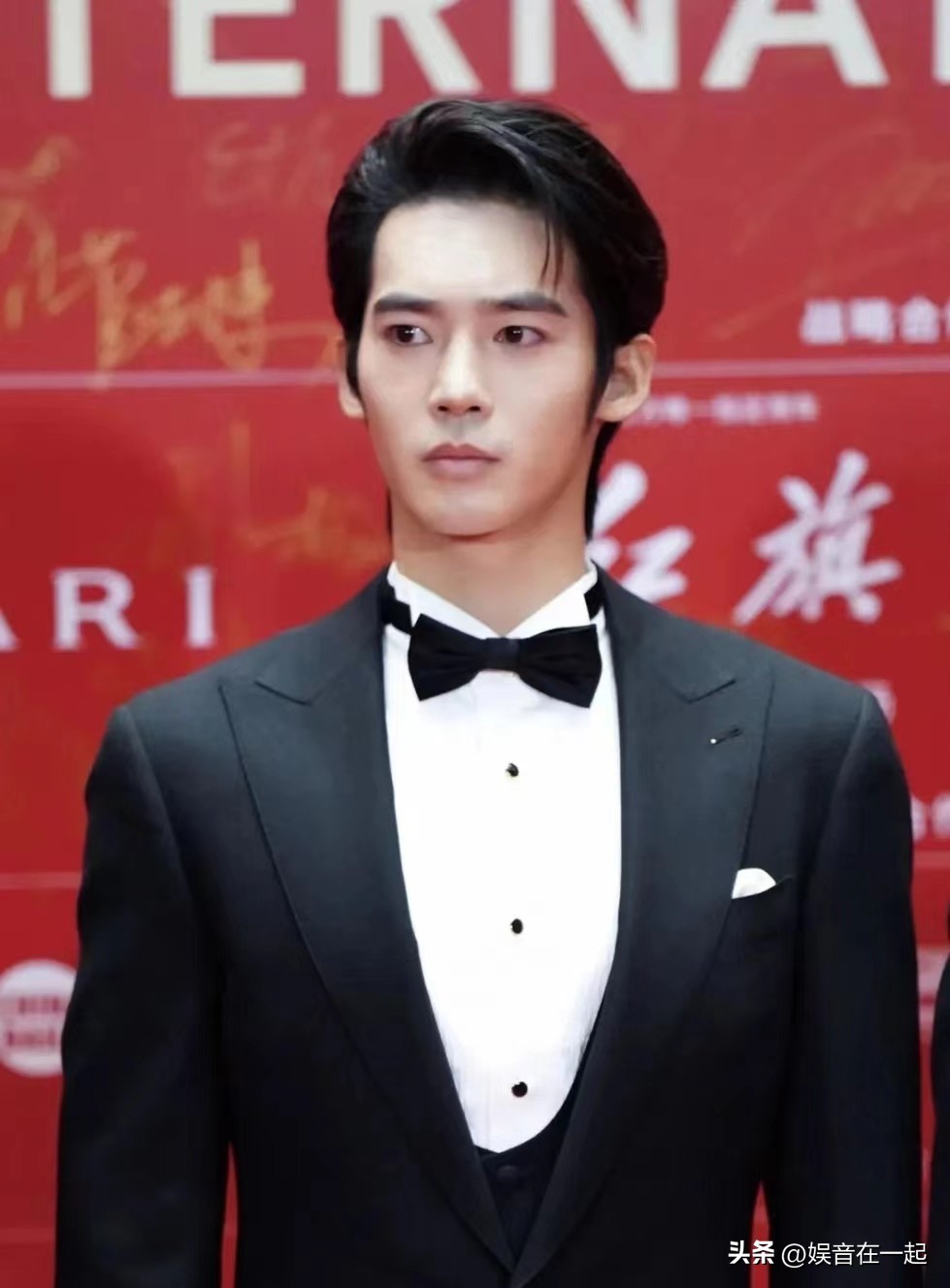 Yu Shi: A rising star at the pinnacle of his acting career, he co ...