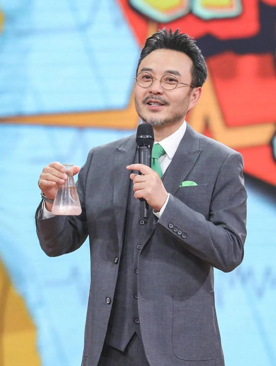 Wang Han: Second marriage, Yang Lele, 4 years younger, happy to be a ...